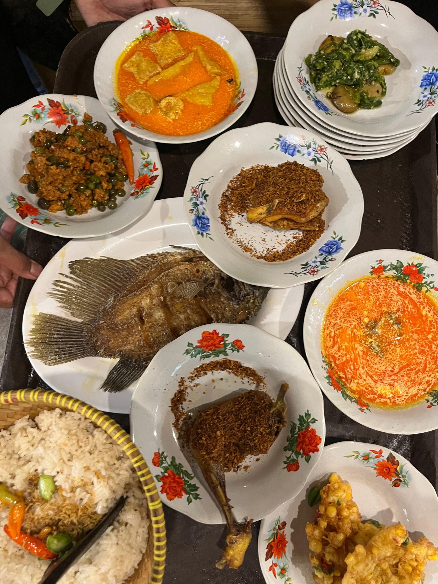 Omah Badok, Rekomendasi Makanan Nusantara yang Wajib Dicoba di Tangsel ...